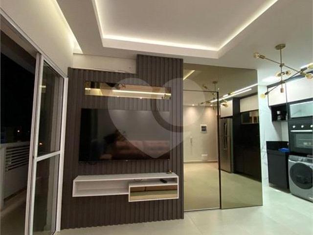 Apartamento à venda com 2 quartos, sendo 1 suíte, no condomínio Infinity Tower, São Carlos