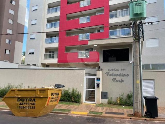 Apartamento à venda com 2 quartos, sendo 1 suíte, no condomínio Valentina Park, São Carlos