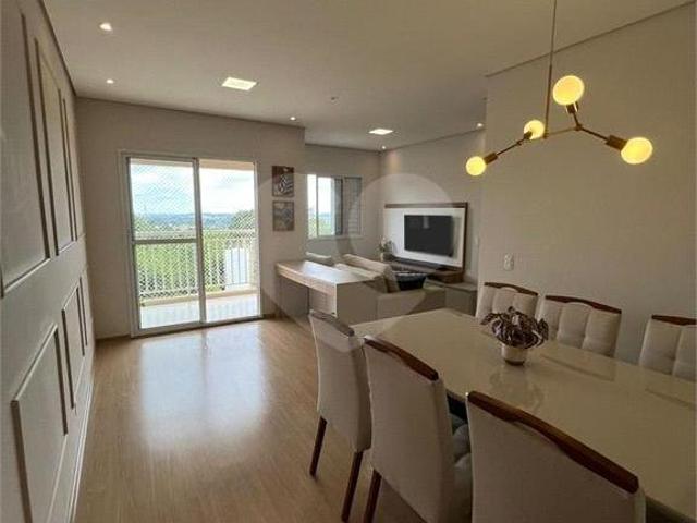 Apartamento à venda com 2 quartos, sendo 1 suíte, no condomínio Vila Verde Sabará, São Carlos