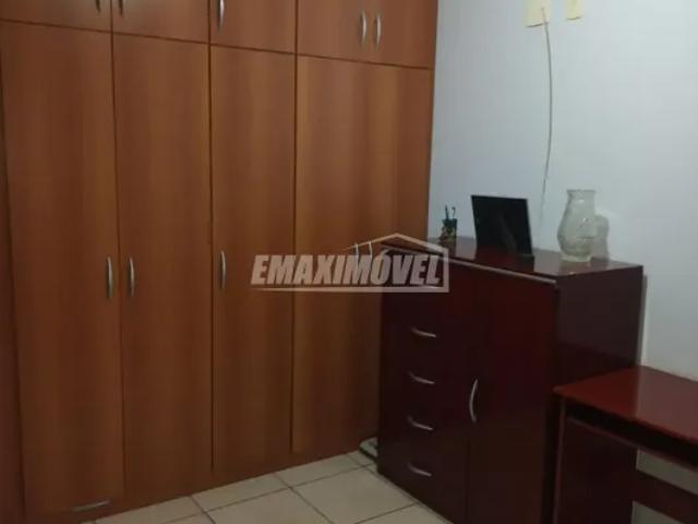 Apartamento á venda com 2 Quartos sendo 1 suíte no Edifício Jaime Campos em Sorocaba SP