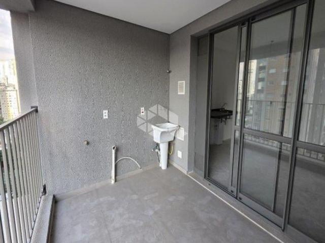 Apartamento a venda com 2 Quartos sendo 2 Suítes, Varanda e 1 Vaga de Garagem!