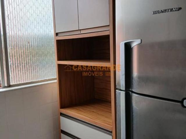 Apartamento à venda com 2 quartos, Parque das Americas