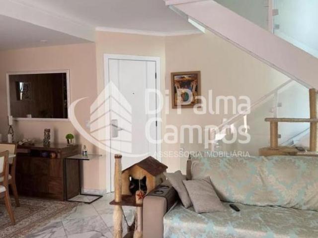 Apartamento à venda com 2 quartos, terraço e 3 vagas perto do metrô