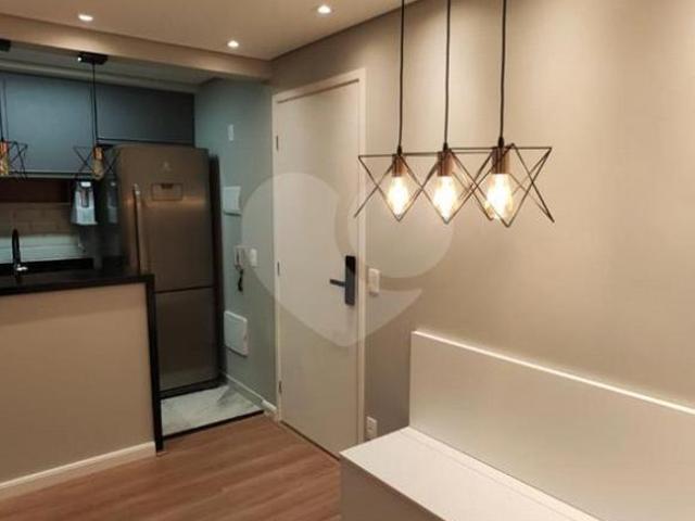 Apartamento a venda com 2 quartos, varanda e vaga de garagem VILA AMALIA