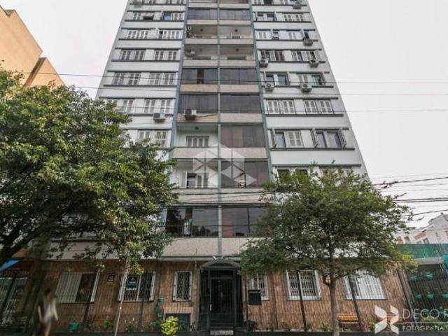 Apartamento á venda com 2 quartos/dormitórios, no bairro cidade baixa zona central de Poa Rs