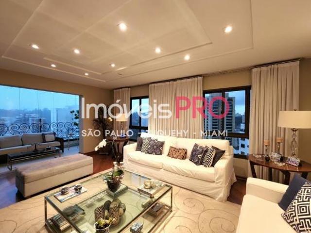 Apartamento a venda com 300m2 no real parque com vista livre em predio com quadra de tenis, 4 suites