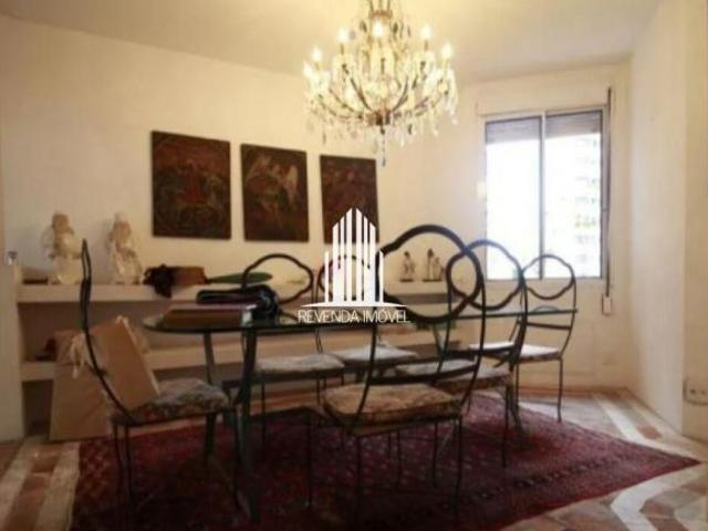 Apartamento à venda com 300m², 3 quartos e 3 vagas