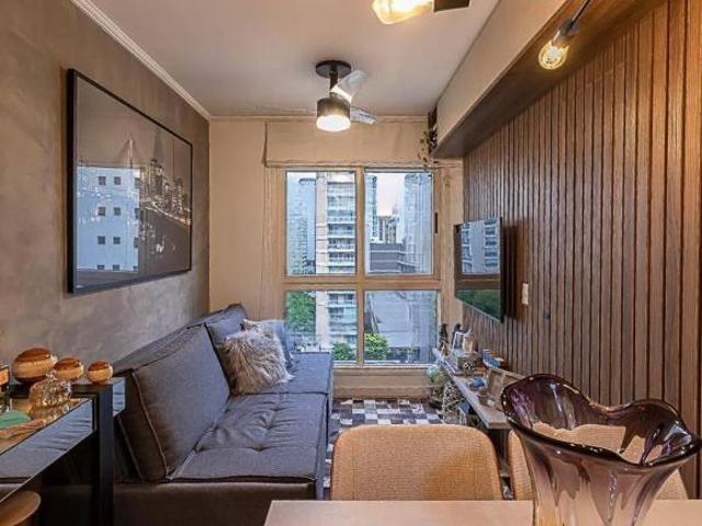 Apartamento à venda com 30m² em Moema