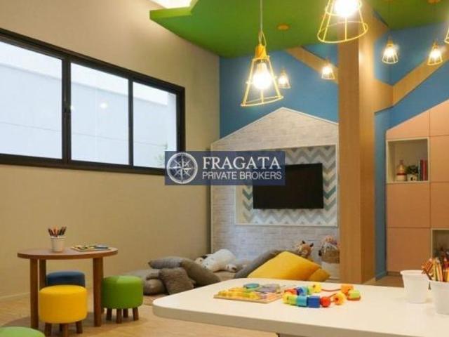Apartamento á venda com 310m², 5 suítes e 4 vagas em Higienópolis