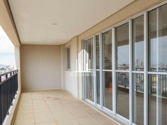 Apartamento à venda com 384m², 4 quartos sendo 3 suites e 4 vagas