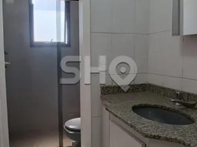Apartamento a venda com 3 dormitórios 1 suíte e 2 vagas no Bairro Água Fria