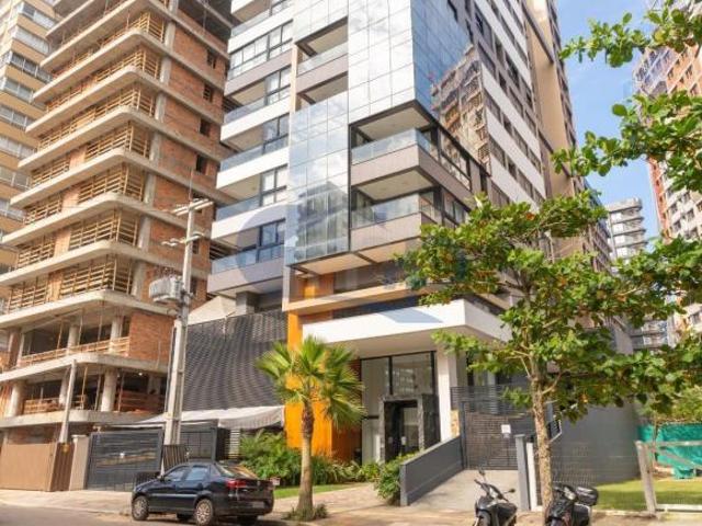 Apartamento a venda com 3 dormitorios na Praia Grande em Torres/RS