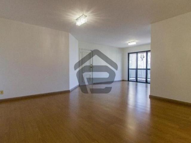 Apartamento à Venda com 3 Dormitórios na Vila Andrade