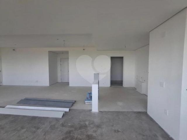 Apartamento a Venda com 3 dormitorios no Alto de Pinheiros