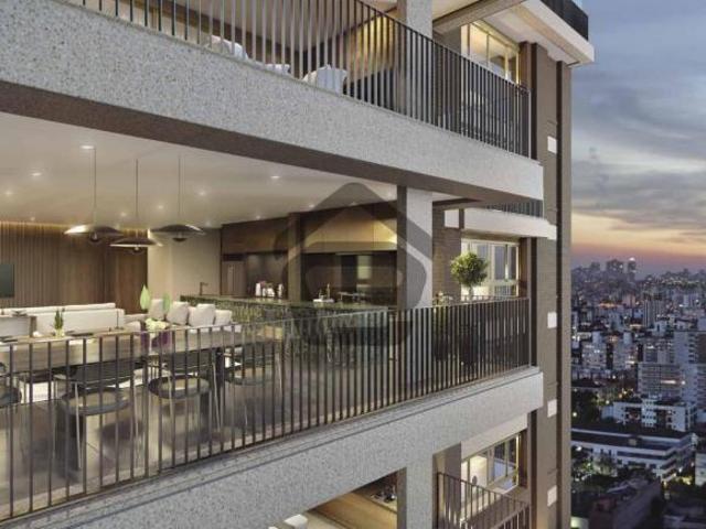 Apartamento à Venda com 3 Dormitórios no Itaim Bibi