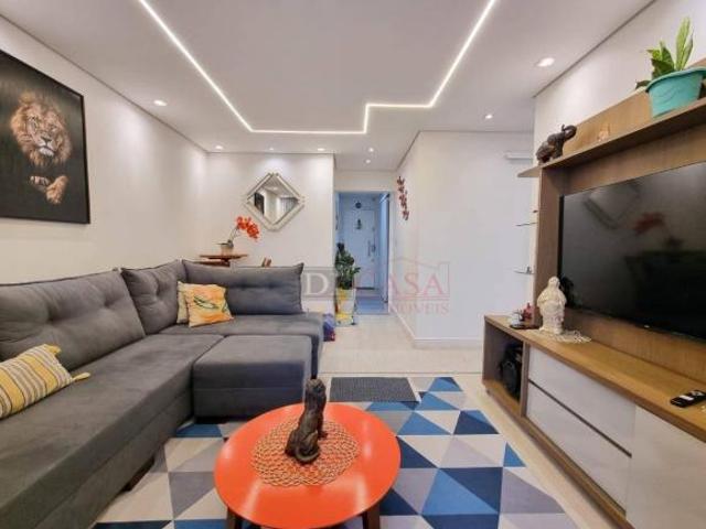 Apartamento a venda com 3 dormitórios e 2 vagas de garagem cobertas e fixas na Vila Buenos Aires