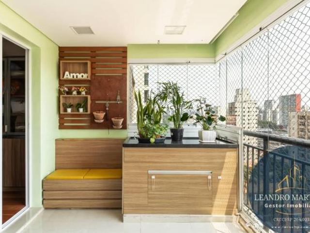 Apartamento à venda com 3 dormitórios e 86 m² no Campo Belo São Paulo