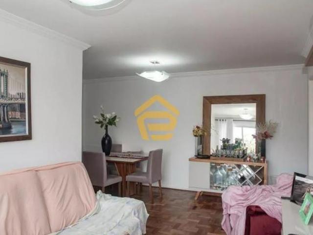 Apartamento à Venda com 3 Dormitórios em Mirandópolis