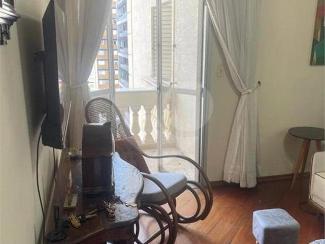 Apartamento a venda com 3 dormitórios em Pinheiros