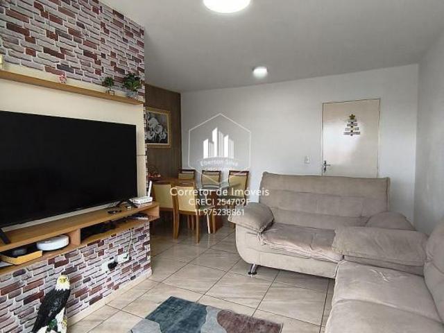 Apartamento à venda COM 3 DORMITÓRIOS por R$ 280.000,00