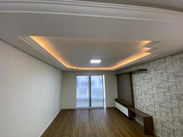 APARTAMENTO À VENDA COM 3 DORMITÓRIOS SENDO 1 SUÍTE NO CENTRO DE LAJEADO RS