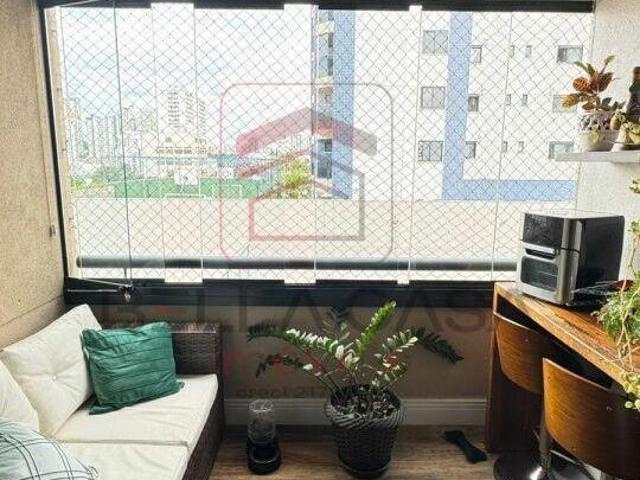 Apartamento á venda com 3 Dormitórios 01 Suite Agua Rasa 82m² 1 vaga