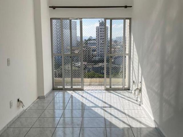 Apartamento à venda com 3 dormitórios, 1 banheiro, 1 vaga de garagem, 70m², Gopoúva, Guarulhos S