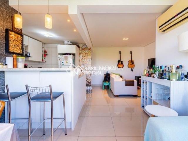 Apartamento à venda com 3 dormitórios, 2 vagas, bairro Cristo Redentor, Porto Alegre