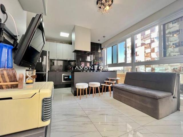 Apartamento á venda com 3 dormitórios, 3 suites, 1 garagem no bairro Zona Nova e