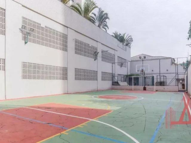 Apartamento à Venda com 3 dormitórios, 3 vagas de garagem, com 220 m² Ipiranga