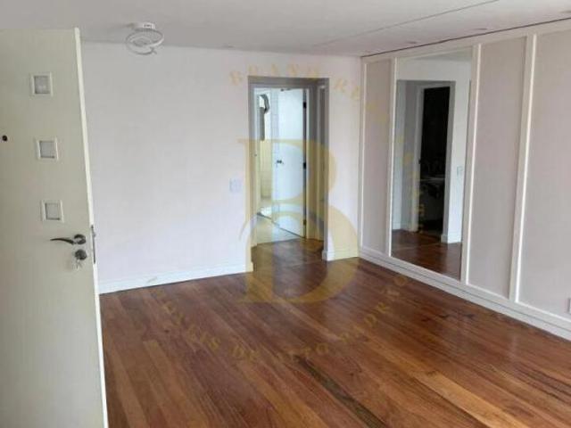 Apartamento a venda com 3 dorms 2 vagas