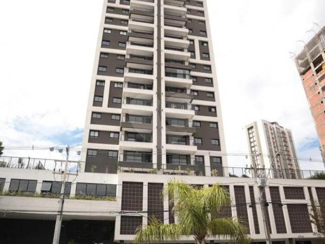 Apartamento á venda com 3 quarto com sacada no Cristo Rei Curitiba