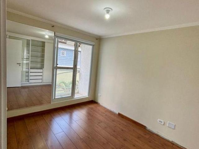 Apartamento à venda, com 3 quartos,1 banheiro,cozinha mobiliada, 1 garagem livre