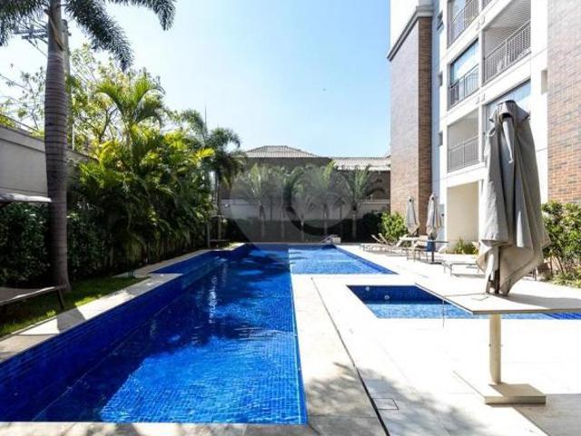 APARTAMENTO À VENDA COM 3 QUARTOS 1 SUÍTE 1 VAGA NA SANTA CECILIA