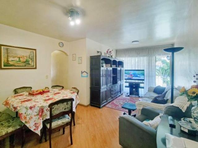 Apartamento à venda, com 3 quartos, 1 suíte, 1 vaga, próximo ao metrô Praça da Árvore