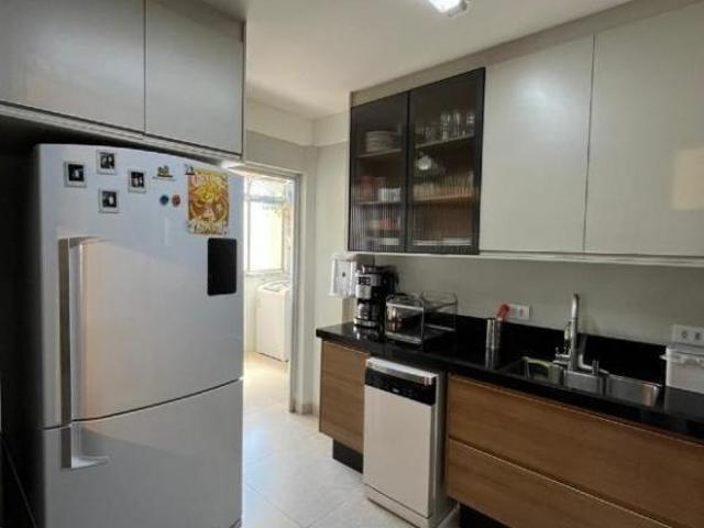 Apartamento à venda com 3 quartos 1 suíte e 1 vaga no Edifício Solar Do Planalto em Americana