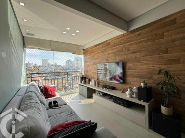 Apartamento à venda com 3 quartos, 1 Suíte e 2 Vagas, 71m² Vila Prudente