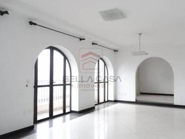 Apartamento a venda com 3 quartos