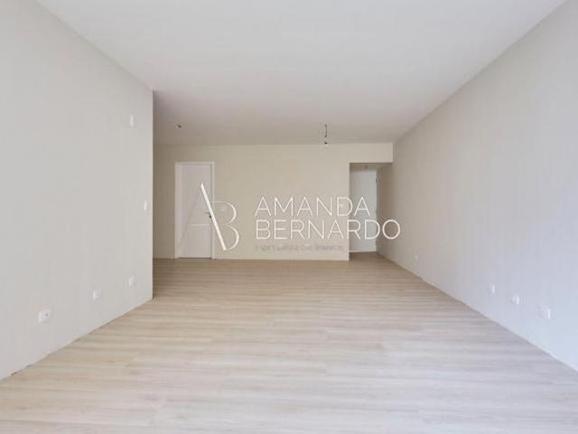 Apartamento à venda com 3 quartos 2 suítes – 138m² | Reformado | Bigorrilho