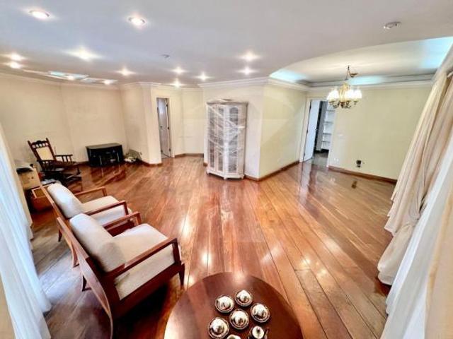 Apartamento à venda com 3 Quartos e 3 Vagas na Rua Voluntários da Pátria, Santana