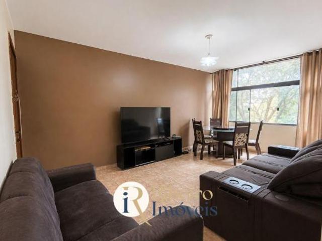 Apartamento à venda, com 3 quartos e suíte, 78m² SQN 406/ ASA NORTE