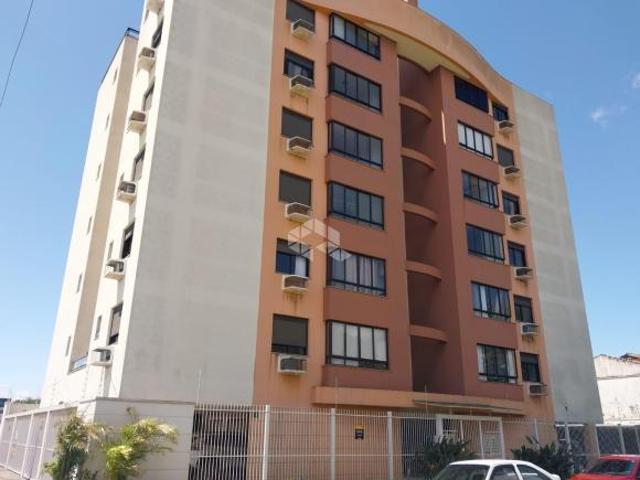 Apartamento à venda com 3 quartos e suíte, 2 vagas no centro de Guaíba