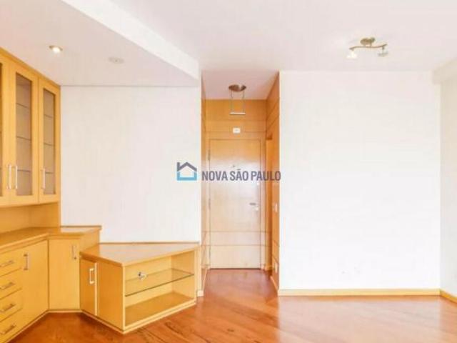 Apartamento a Venda com 3 quartos em Moema!