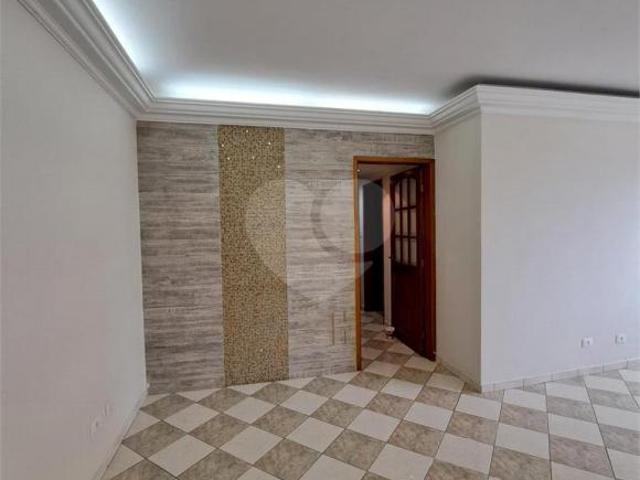 Apartamento à venda com 3 quartos no condomínio Silvia Maria, São Paulo