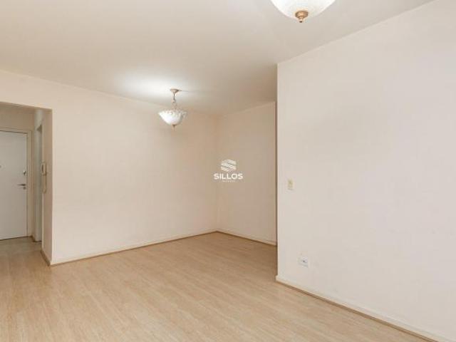 Apartamento à venda com 3 quartos no Cabral em Curitiba