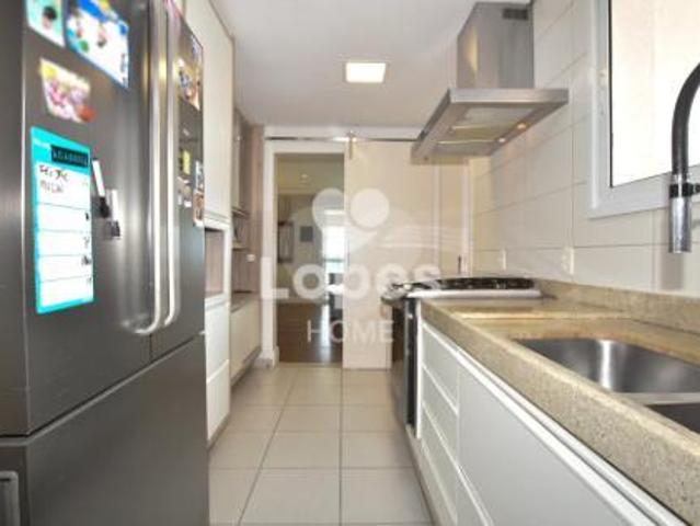 Apartamento á venda com 3 quartos no campo comprido