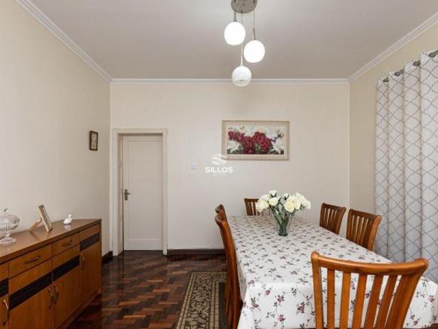 Apartamento à venda com 3 quartos no Centro em Curitiba