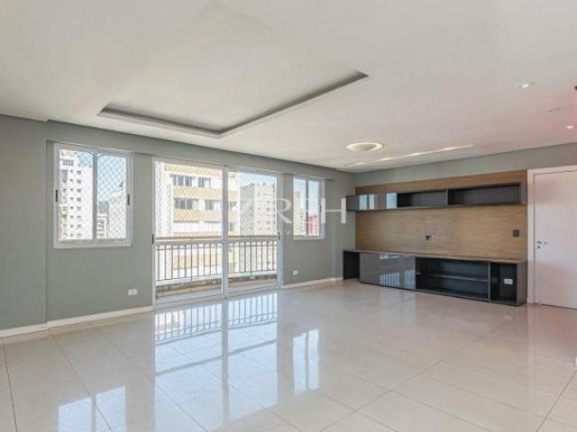 APARTAMENTO À VENDA COM 3 QUARTOS NO ÁGUA VERDE