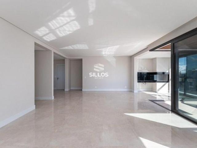 Apartamento à venda com 3 quartos no Alto da Glória em Curitiba