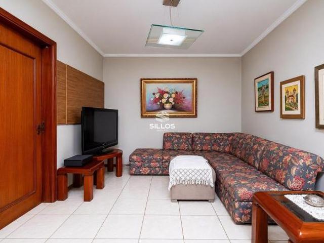 Apartamento à venda com 3 quartos no Alto da Glória em Curitiba